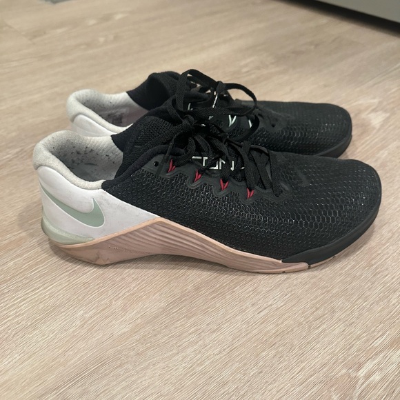 Nike | Shoes | Nike Metcons | Poshmark
